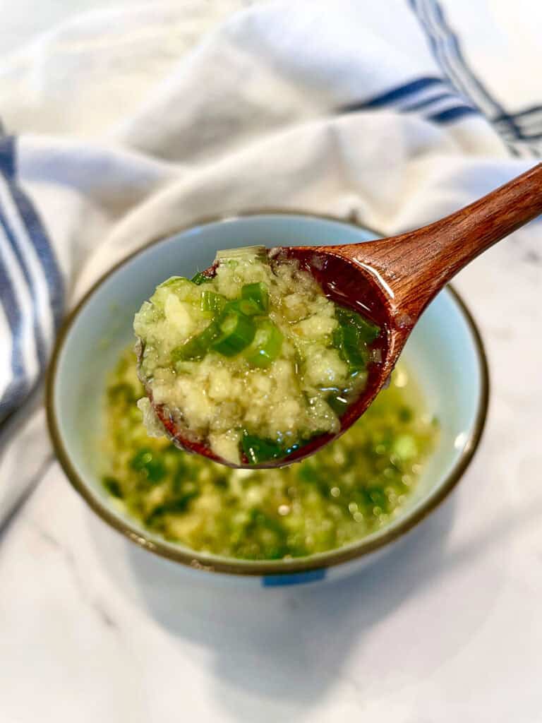 Easy Restaurant Style Ginger Scallion Sauce – The Savory Chopstick