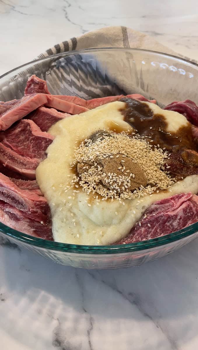 The Best Galbi Korean BBQ LA Style Short Ribs – The Savory Chopstick