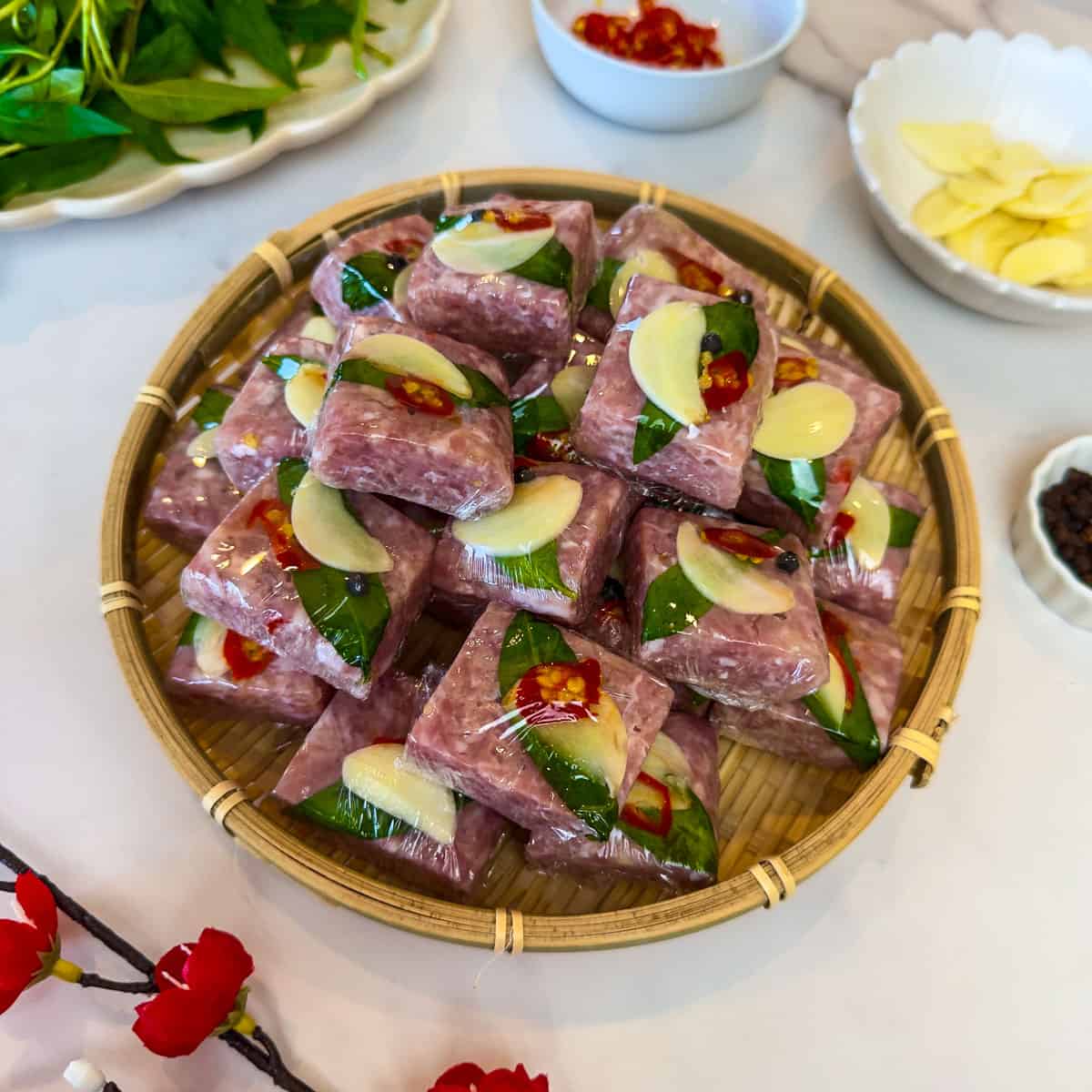 How to Make Nem Chua Traditional & Easy Recipe – The Savory Chopstick