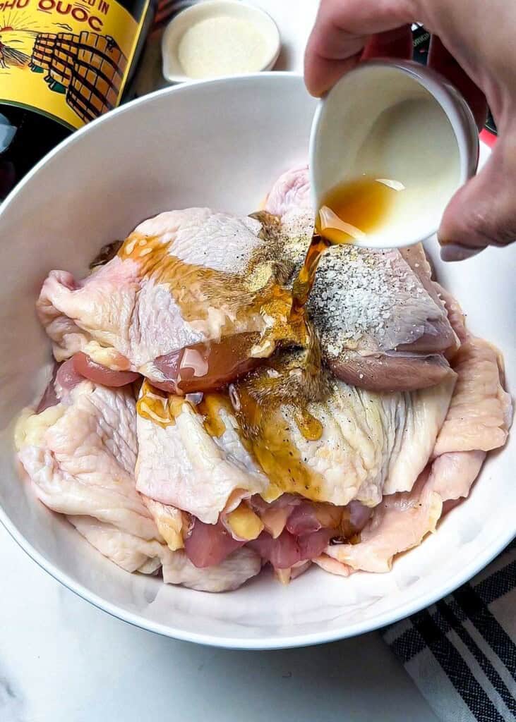 Golden Lava Chicken Thighs – The Savory Chopstick